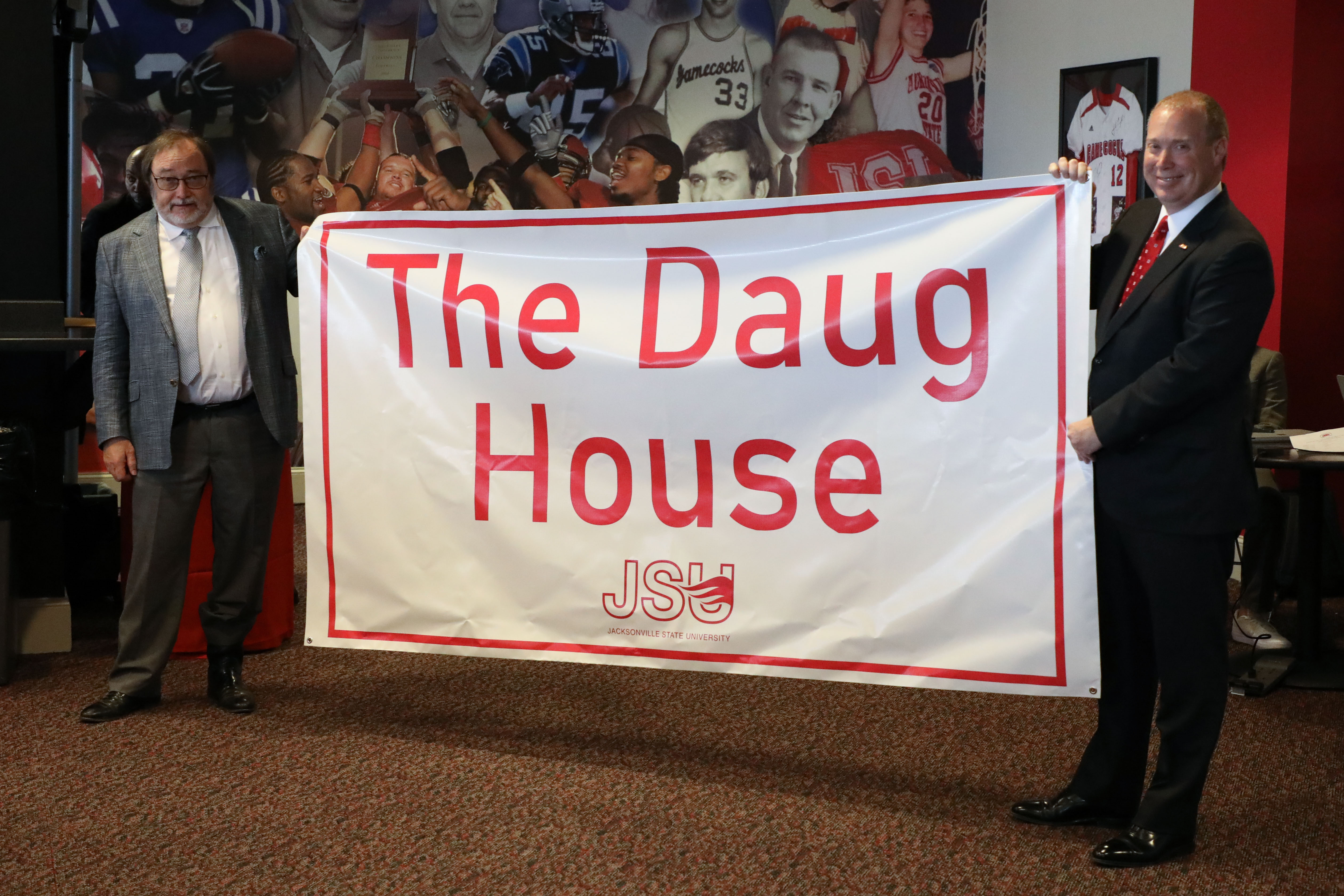 Gamecocks Receive Donation For Naming Rights To New Locker Room - Jax ...